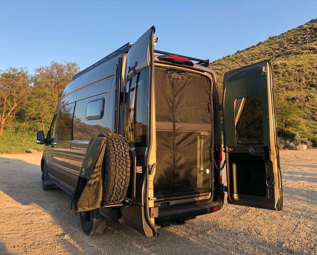 Pinnacle Campers – Ford Transit Adventure Van's