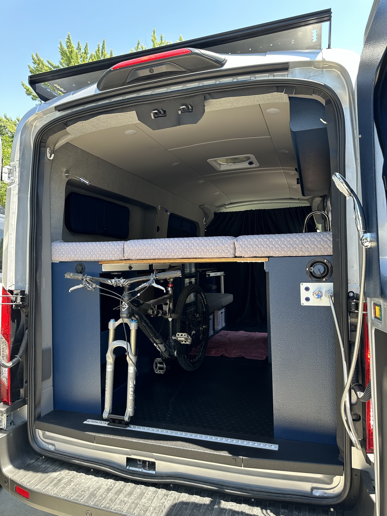 Pinnacle Campers – Ford Transit Adventure Van's